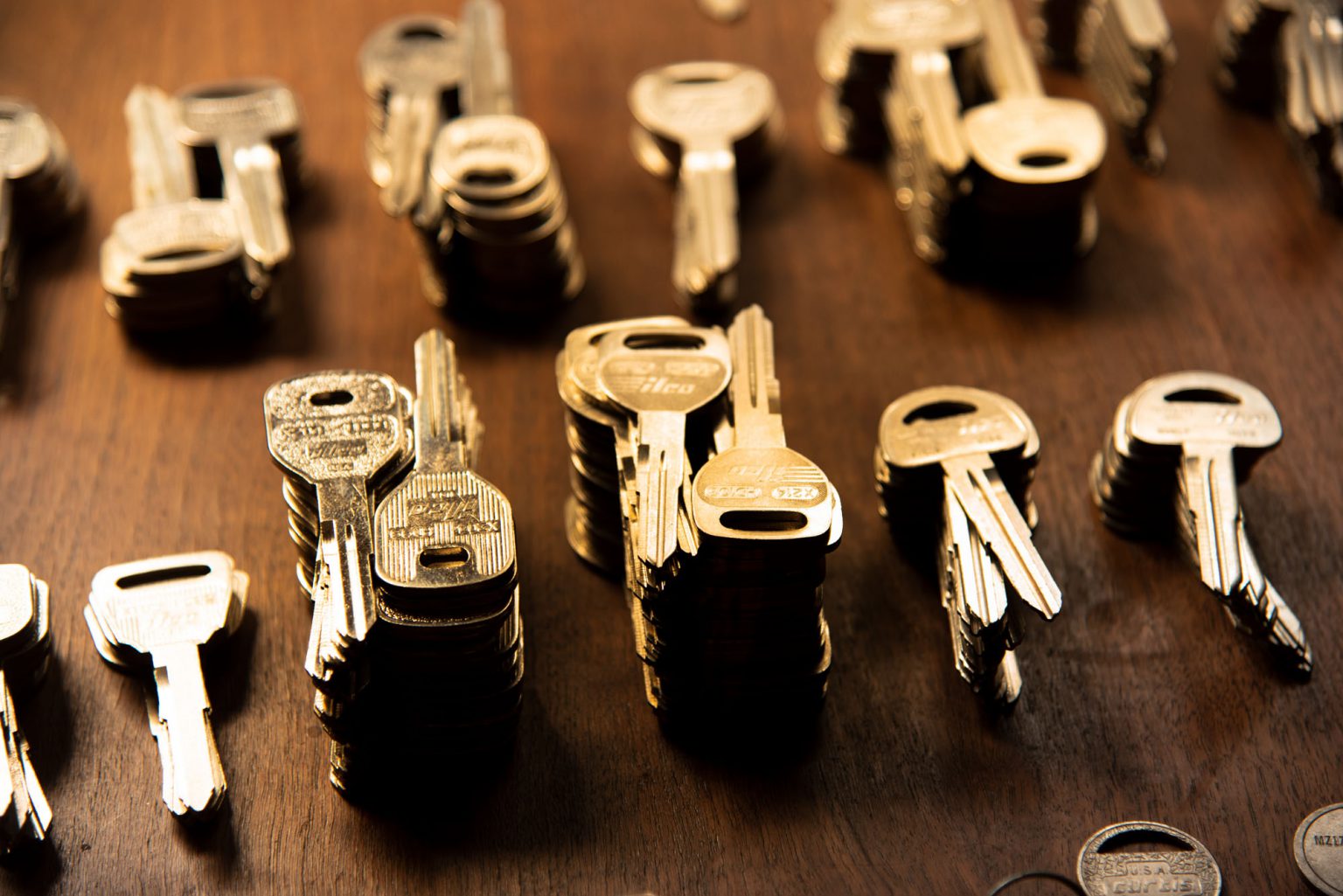 Free Locksmith Images - Elegant Lock & Key | Must give a back-link!
